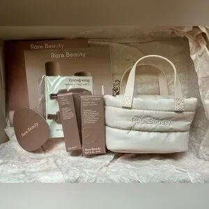 Rare Beauty | Bags | Nwt Rare Beauty Mini Tote Keychain And Find ...